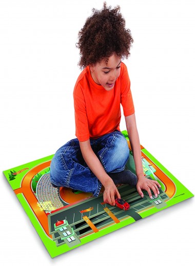 Hot Wheels Felt Mega Playmat with Vehicle | The Toy Box Cayman